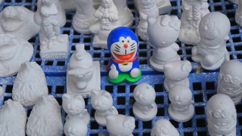 10 Contoh Kerajinan Bahan Buatan yang Patut Anda Coba - Zine.ID